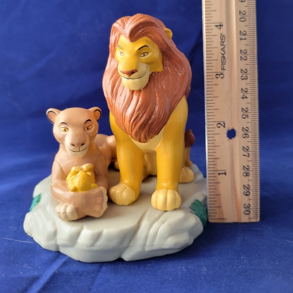 Disney | Toys | Vintage Mufasa Simba And Sarabi Plastic Type Material ...